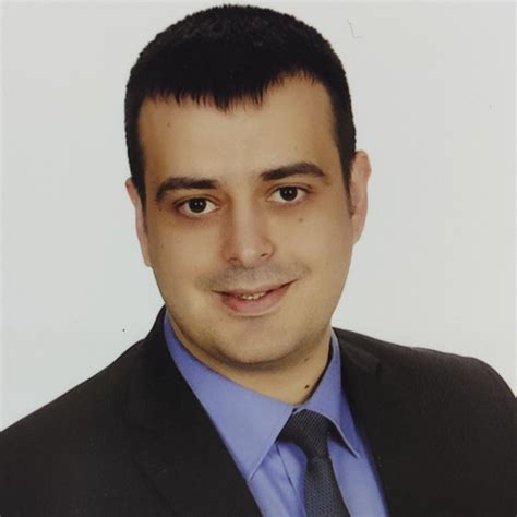 Melih Yumak Finance Specialist DoĞuŞ İnŞaat Ve Tİcaret AŞ Linkedin