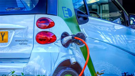 New Method For Estimating State Of Charge Of Lithium Ion Batteries In