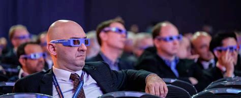 术野直播——精准医学转播服务 手术直播 3d、vr医学传播