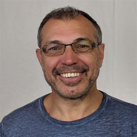 save money on microsoft sql server licensing with microsoft azure arc microsoft sql server blog