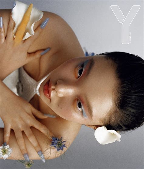 Seduction Y Magazine 와이 매거진