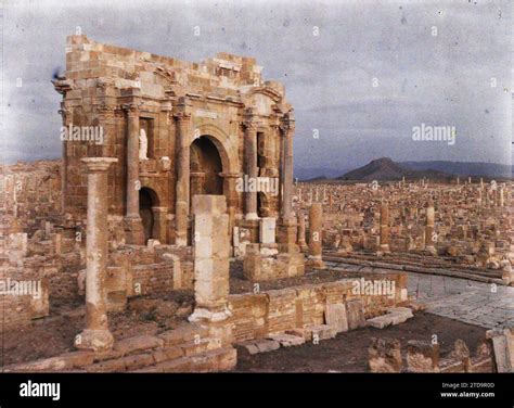 Architecture Civile Publique Colonne Porte Arc Arcade Arceau Habitat