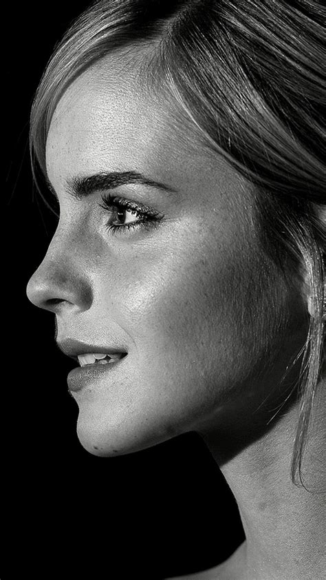 Emma Watson Facial