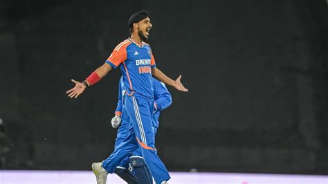 Arshdeep Singh Beats Jasprit Bumrah