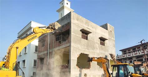 Bulldozer Action Against Mafia Mukhtar Ansari Sons Property Two Storey