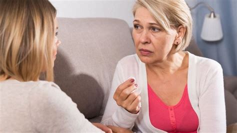 Mom Wont Let Daughter Share A Room With Her Wife Daughter Gets Hotel