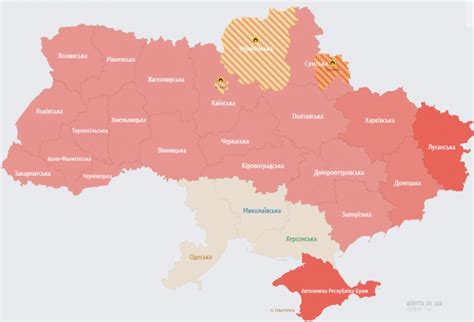 Атака на Київ уламки ракет упали в двох районах є поранений Українська правда