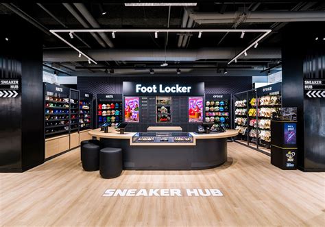 Best Black Friday Sneaker Sales 2025