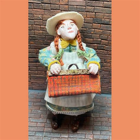 Kate Sharp Dolls Miniatura