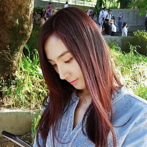 이자경 Mode Ljk • Threads Say More