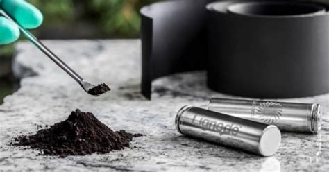 나트륨과 나무로 친환경 배터리 만든다 [고든 정의 Tech ]