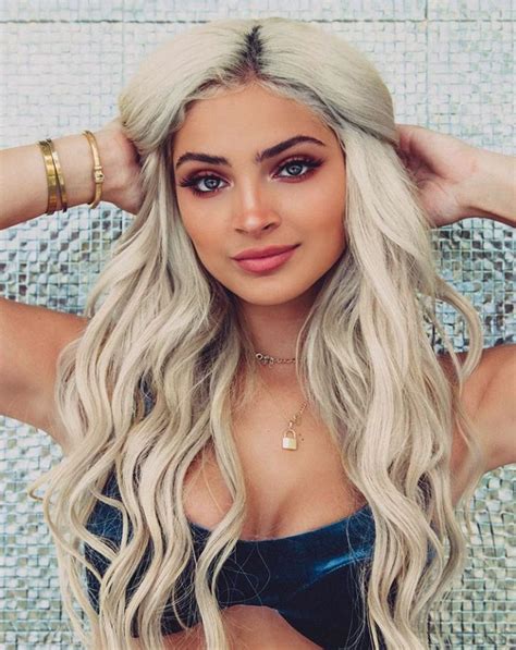 Все для книг девушки Cool Hairstyles Beautiful Hair Hair Styles