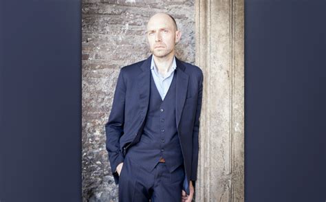 Videopremiere Eric Pfeil Sendet Auf Radio Gelato— Rolling Stone