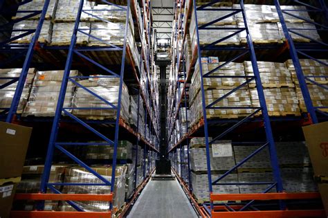 Maximizing High SKU Density With A VNA Racking System Frazier Industrial Company