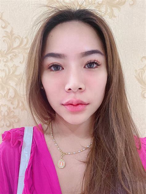 ฟิลเลอร์ปาก ขมับ ใต้ตาค่า สวย เปลี่ยน 😍😍 1 ซีๆ 3990 ⭐️ 2 ซีๆ แถม 1 ซีๆ 7 980 ⭐️ สุดคุ้ม โปร