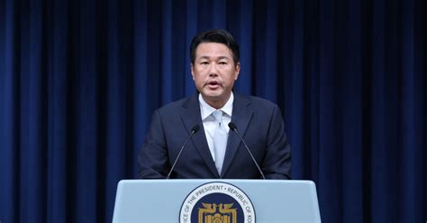 대통령실 러·북 협력 지나치면 우크라이나에 공격용 무기 지원 고려할 수도”