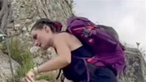 女子坠崖身亡，男友拍下她最后身影：听到尖叫，转身时她已消失 凤凰网视频 凤凰网