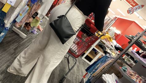 Big Ol Booty Latina W Small Waist 🤤 Spandex Leggings And Yoga Pants