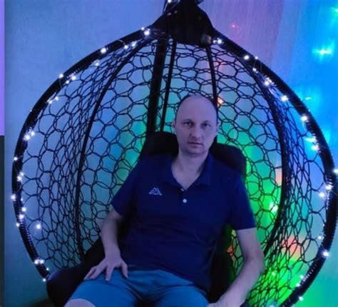 Поздравляем начальника АХО Алмаева Александра Константиновича С днём