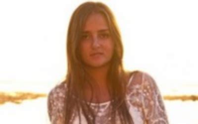 Jamilaty14 Brazilian Girl Offering Her Virginity For Sale At An Auction On The Internet Auction