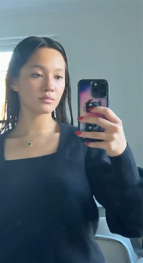Lily Chee 11 10 2022 • Celebmafia