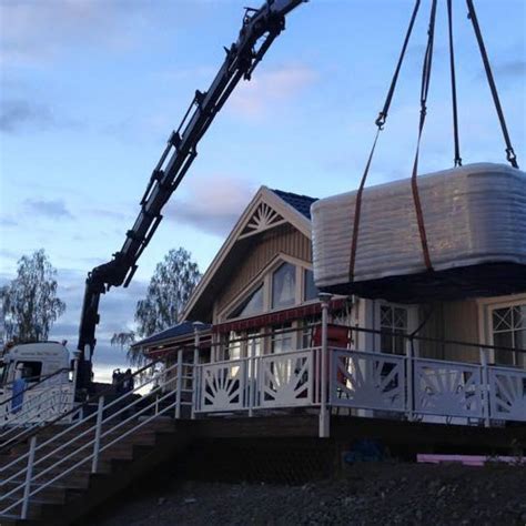 4 Axlad Kranbil Med Jibb Rcw Lyft And Transport