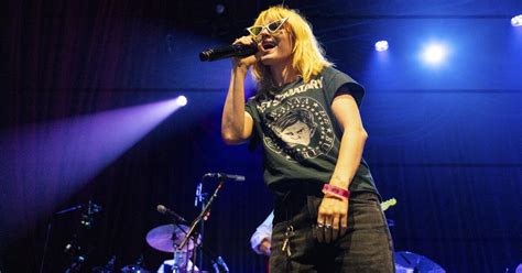 Hayley Williams And Morgan Wallen Controversy Explained World Today