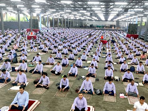 Hari Krishna Exports Celebrates Yoga Day 2025 With 7300 Participants