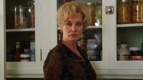 Jessica Lange Returning For Star Studded American Horror Story Season