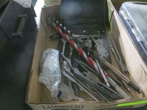 Assorted Drill And Driver Bits Lambrecht Auction Inc Assorted Drill And Driver Bits Lambrecht Auction Inc