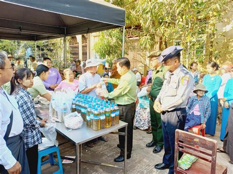 မော်လမြိုင်ကျွန်းမြို့နယ်၌ နိုင်ငံ့ဝန်ထမ်းပင်စင်စားများအား ဆန်၊ ဆီ