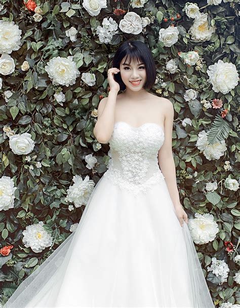 Linh Miu Hot Girl C Nh N Ng H A C D U Khoe Ng C Kh Ng B S U T P Nh Hot Girl