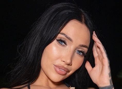 Willow Harper Biography Wiki Age Height Career Photos And More