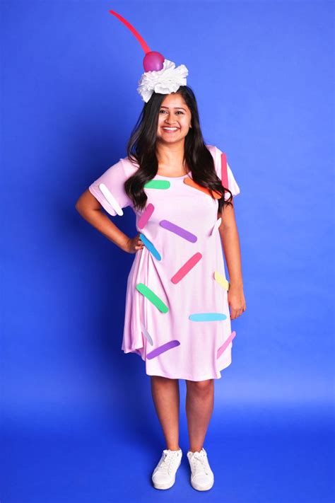 60 Last Minute Halloween Costumes Thatll Indulge Your Crafty Side Easy Diy Costumes Last