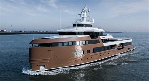 La Datcha Starts Her Extraordinary Worldwide Journey Sunday Superyacht