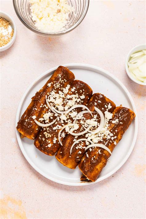 Enchiladas Mole Rojo