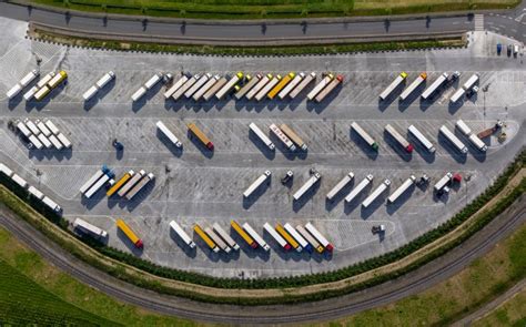 Linux Foundation Launches Hyperledger Grid To Provide Framework For Supply Chain Projects