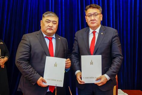 Vip76 Mn Сангийн Яам аймаг орон нутгийн удирдлагуудтай 2024 оны Хамтран ажиллах гэрээ гээ