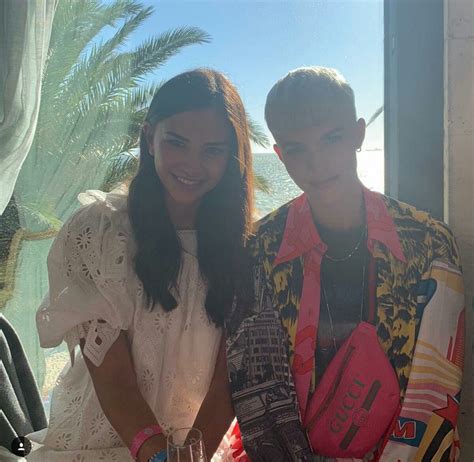 Épinglé Par Kirsten Cowhig Sur Ruby Rose