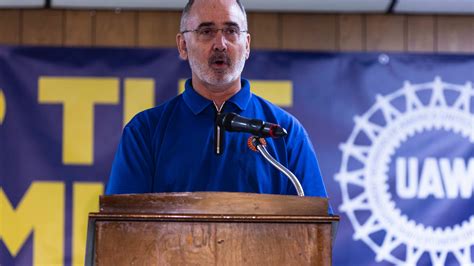 Shawn Fain Rallies In Belvidere Calls On Stellantis To Keep Promises
