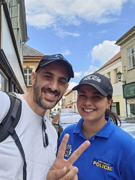 chen reuven on linkedin היום קיבלתי דוח חניה באמצע עיירה נידחת בצפון צ