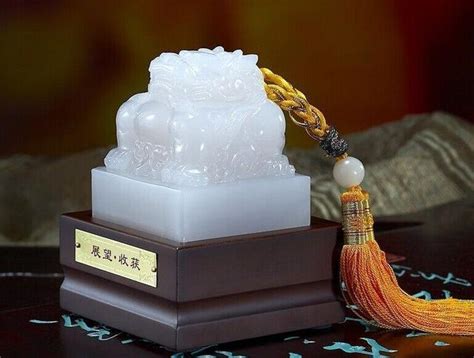 傳國玉璽和氏璧是正統皇位的象徵歷經千年風雨洗禮究竟去哪兒了 每日頭條