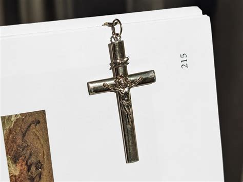 Католицький хрестик вінтаж хрест — ціна 450 грн у каталозі Кулони Купити аксесуари за доступною