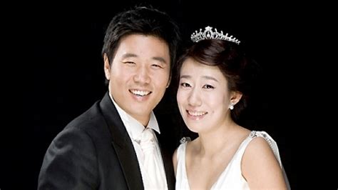 두산 베어스 안방마님 최승환 7일 백년가약