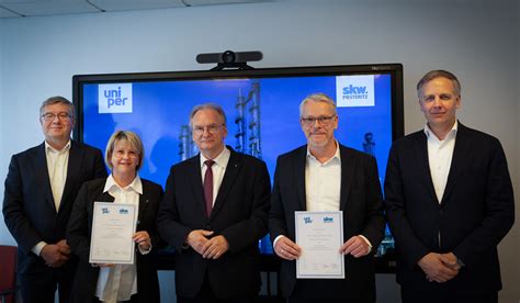 Worlds First On Board Ammonia Cracking System Generates Pure Hydrogen Offshore Energy