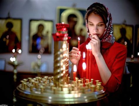 Поставить свечку за замужество — онлайн в Храме Сильные молитвы на любовь