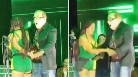 “ya Llegó Marcelo” Botarga De Ebrard Causa Sensación Tras Sacar Los Pasos ‘prohibidos Al Ritmo