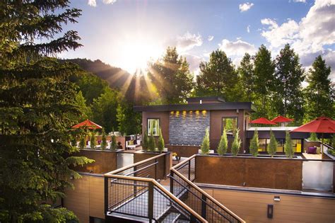 Hotel Jerome Auberge Resorts Venue Aspen Co Weddingwire