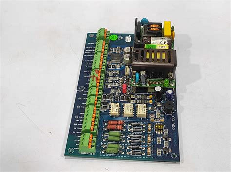 R S Components 464 6256 Socket 16amp 120volt 2p E Yellow S N Ship Spares