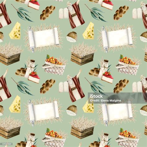 수채화 연한 녹색 Happy Shavuot 이음매 없는 패턴으로 축제 포장을 위한 유대인 상징이 있습니다 토라 두루마리 모세 할라 우유 치즈 피크닉 바구니 밀 상자